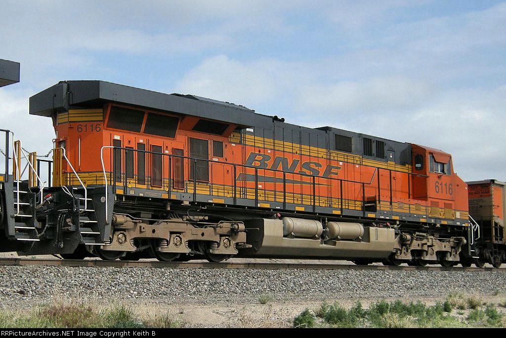 BNSF 6116